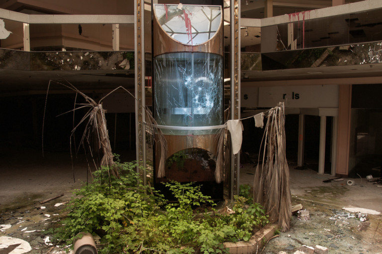 A Haunting Look Inside America's Creepiest Abandoned Malls