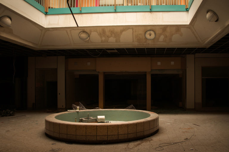 A Haunting Look Inside America's Creepiest Abandoned Malls